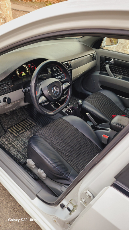 Lacetti 1.8 2012