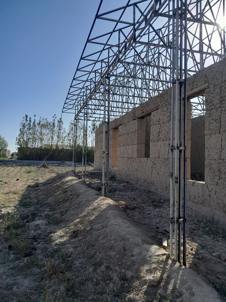 Naves va tomlar yopish xizmatlar