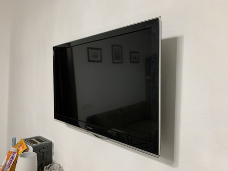 Телвизор Panasonic 32 дюйма / Panasonic 32 dyuymli televizor
