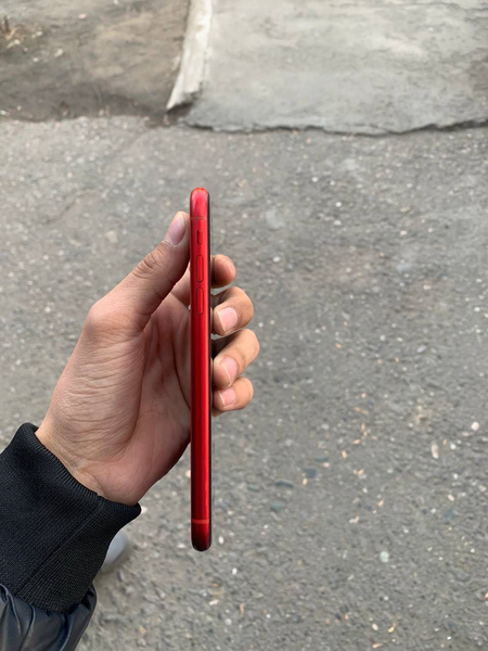 iPhone XR 90%Yomkost 128GB