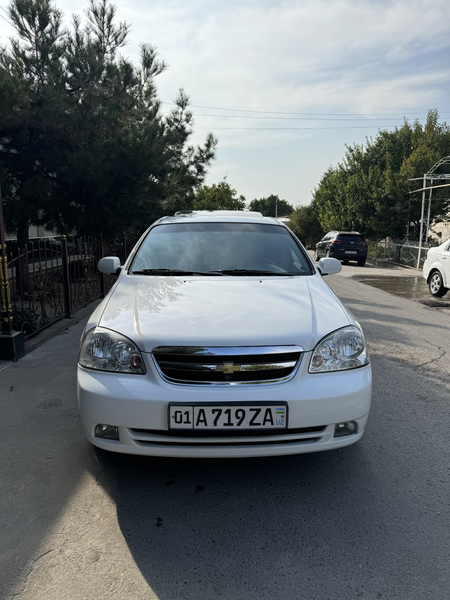 Lasetti 2013 1.6 Avtamat