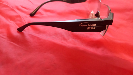 Продаю очки Zoom Magic LED.