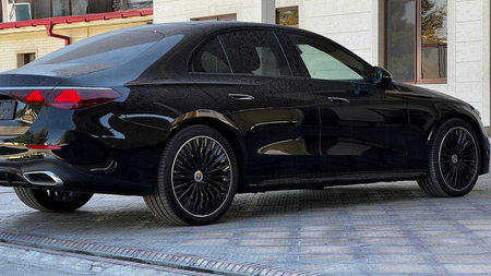 Mercedes benz E200