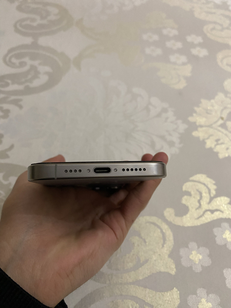 Iphone 15 pro max 98% sim