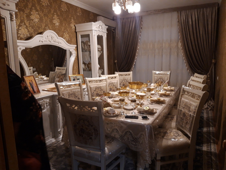 Продается квартира 2/4/5  на ЮнусАбаде 10кв