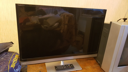 Продаётся телевизор TOSHIBA