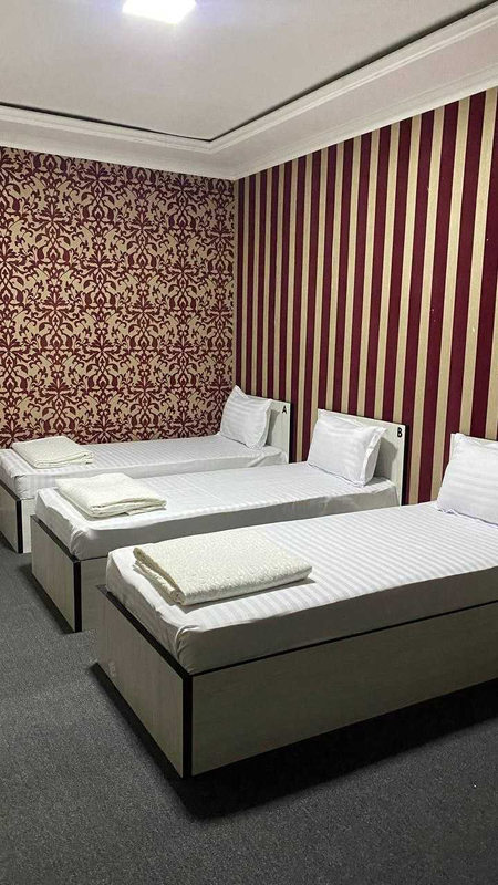 hostel kunluk   .