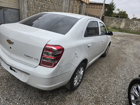 Chevrolet cobalt 2024