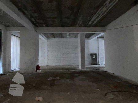 (Добрый) ул. Кичик Бешагач • 250 м² • 1 этаж • Витражи • Парковка