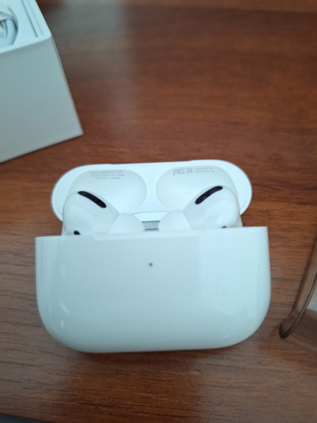 Airpods Pro 1 оригинал
