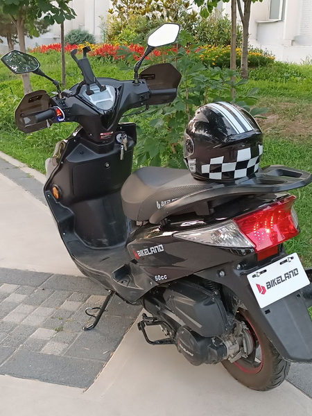 Bikeland rocket sotiladi holati ideal 2024yil 150 kub