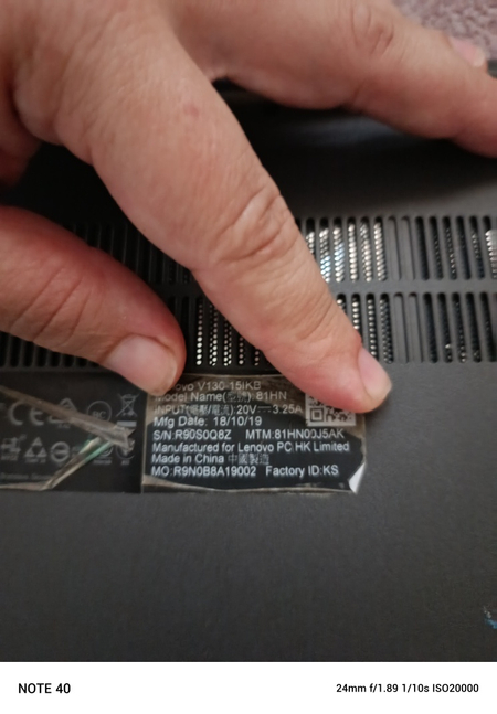 Ноутбук Lenovo V130