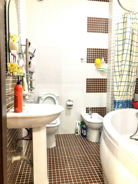 Продам Большую трешку в Gabus на Чехова 158м2 Ойбек срочно!`