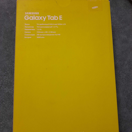 Планшет Samsung Galaxy Tab E