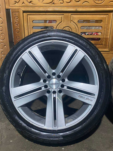 vossen diska shina bilan 235/45ZR18 98W