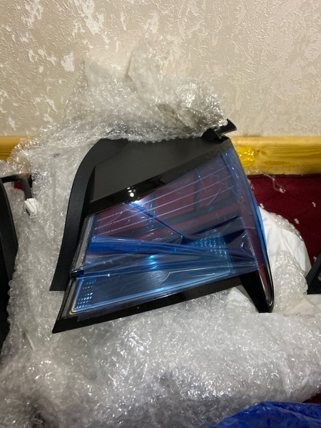 Hunday Elantra zadniy fara led original Korea