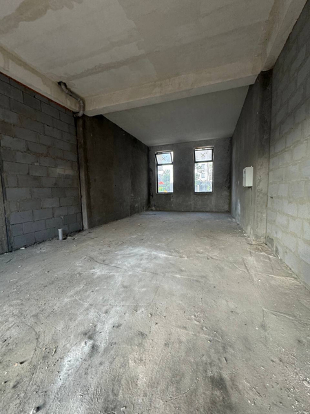 Colden House, помещение 87 м2, вдоль дороги! Кадышева,
