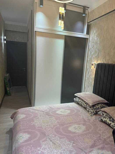 Ц-6 • ЖК Казахстан • 2-комн •  56 м² • этаж 10/10 • [MGA: 036]