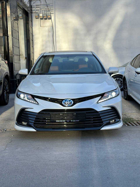Toyota Camry Hybrid GLE \ На заказ