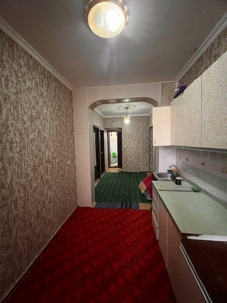 Продаётся квартира город Чирчик