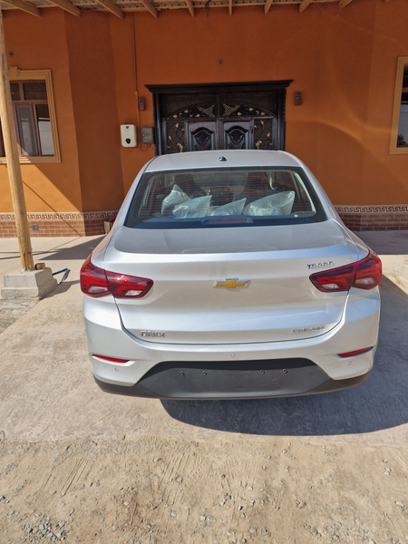 CHEVROLET ONIX Premier 2 Turbo AT evro