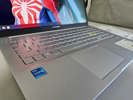 ПРОДАМ Asus VivoBook 15 OLED Ноутбук Core™ i5 11-ПОКОЛЕНИЯ/8GB/512SSD.