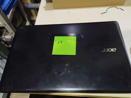 Ноутбук ACER Aspire E1 (не рабочий) на запчасти