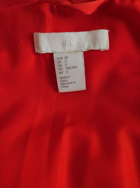 Продается пуховик H&M