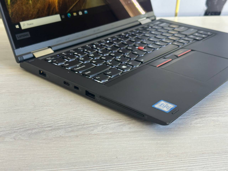 Lenovo thinkpad x360 i7-8 gen / 16 / 256 ssd m2