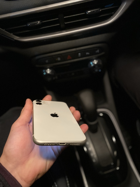 iPhone 11 ideal sastayano