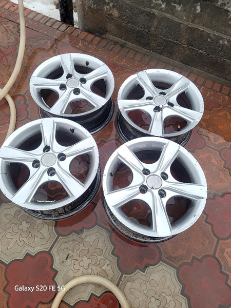Saka diska   r14