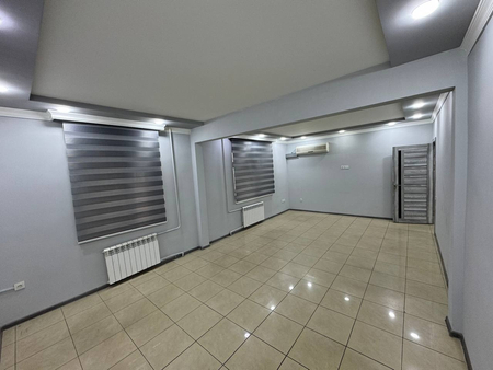Аренда не желой Офис помещения на Юнусабад район метро 120м²