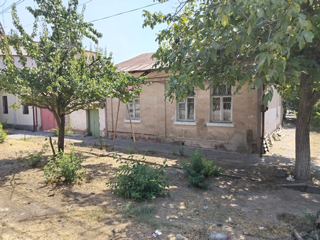 Продаю участок, дом, землю под застройку.