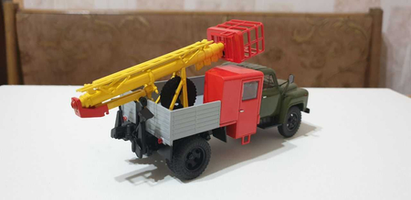 Продам ГАЗ-52 ТВГ-15 (52) в масштабе 1:43 производитель Автоистория