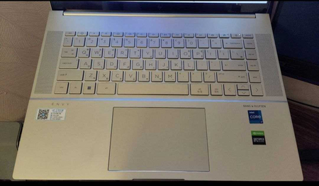 Noutbuk hp envy 16