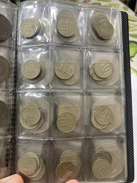 Антиквар монеты