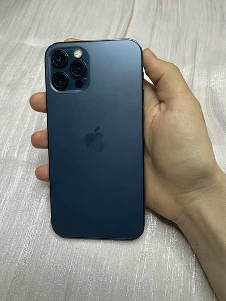 iPhone 12 Pro  Blue 128gb 100%ideal