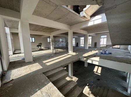 Продаётся здание вдоль дороги,Буюк Ипак Йули