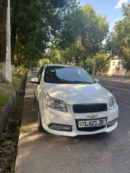 Продаётся машина