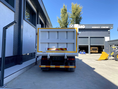 Самосвал HOWO V7  2022(VOLVO дизайн, новое поколение)