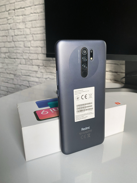 Продается Redmi 9 4/64 в отличном состоянии