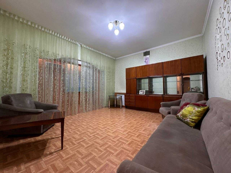 Продается 2-Комнатная, Яккасарайское РОВД, ул. Бобура
