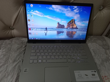 Asus Intel core i3