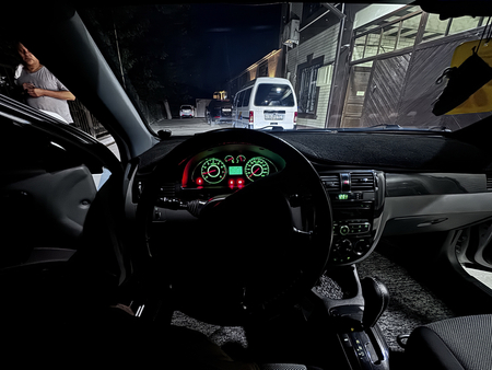 Lacetti sotiladi rangi Oq 2020