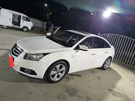 Daewoo cruze сотилади