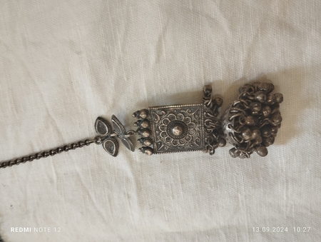 Серебрянное украшение,