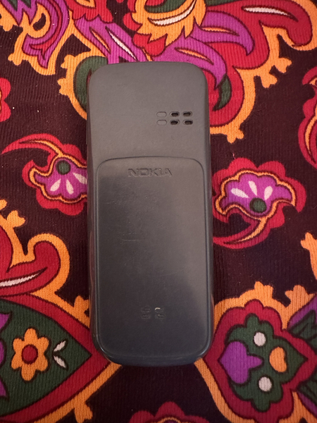 Ikkita sim kartali Nokia 101 yangi