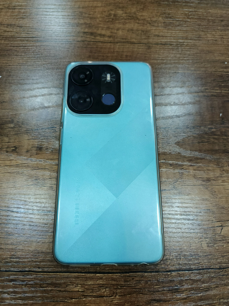 Продается Tecno Spark Go