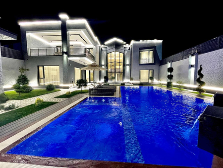Climber super villa