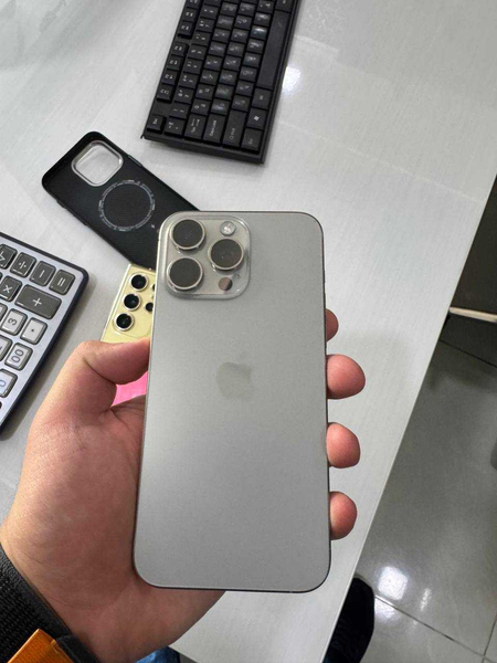 Iphone 15 Pro MAX  LL/A